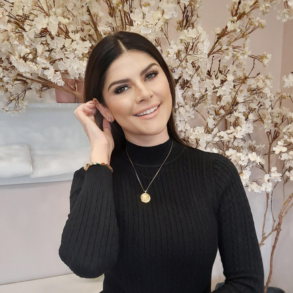 Coco Lash Styling Course Waitlist - Nikki Rae Beauty